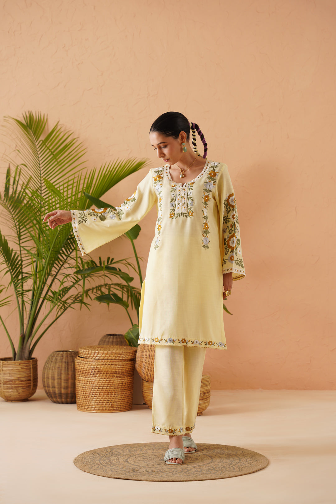 Yellow Floral Embroidery Tunic Set – Vahni By Varnika Chadha
