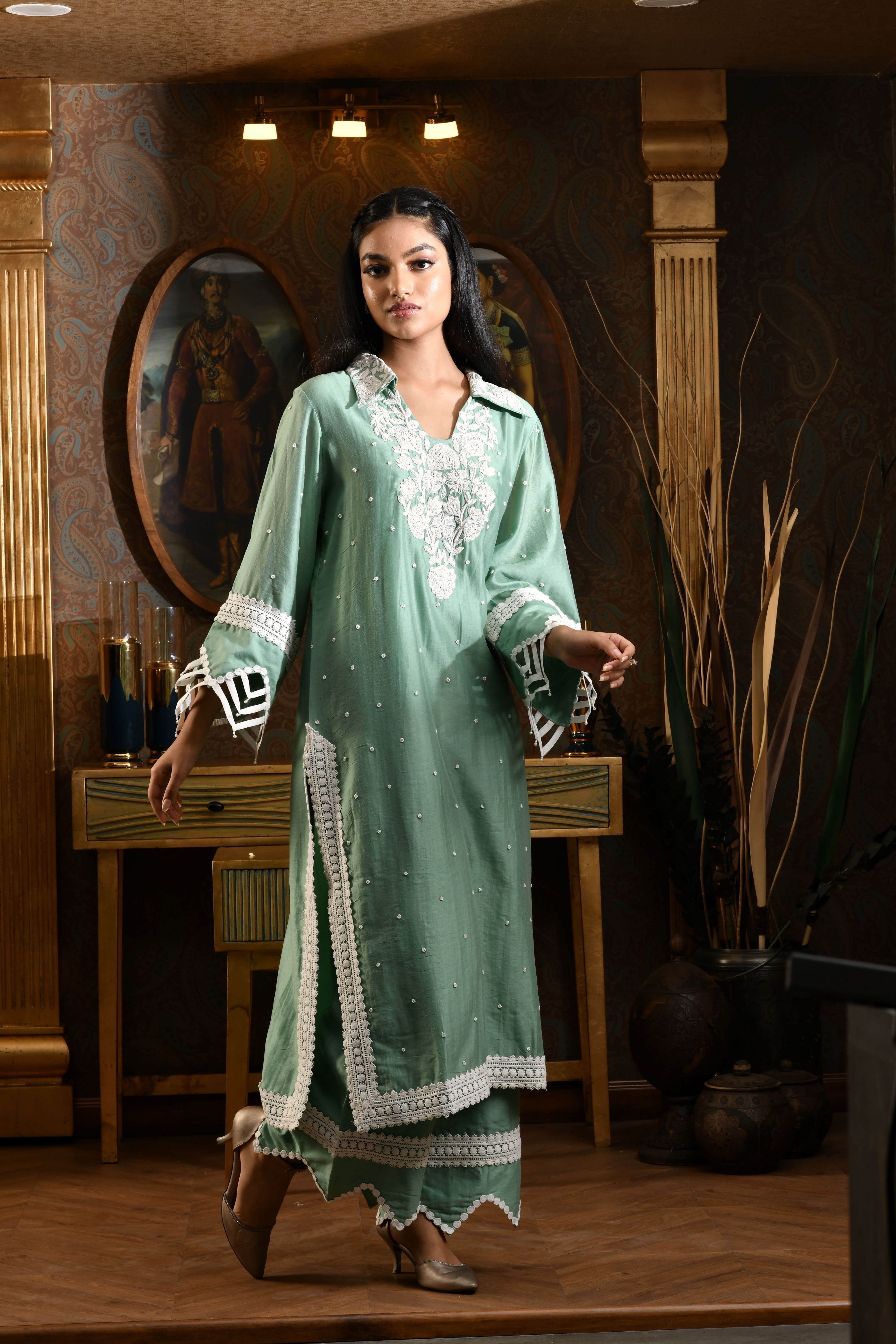 Bergamont Set – Vahni By Varnika Chadha